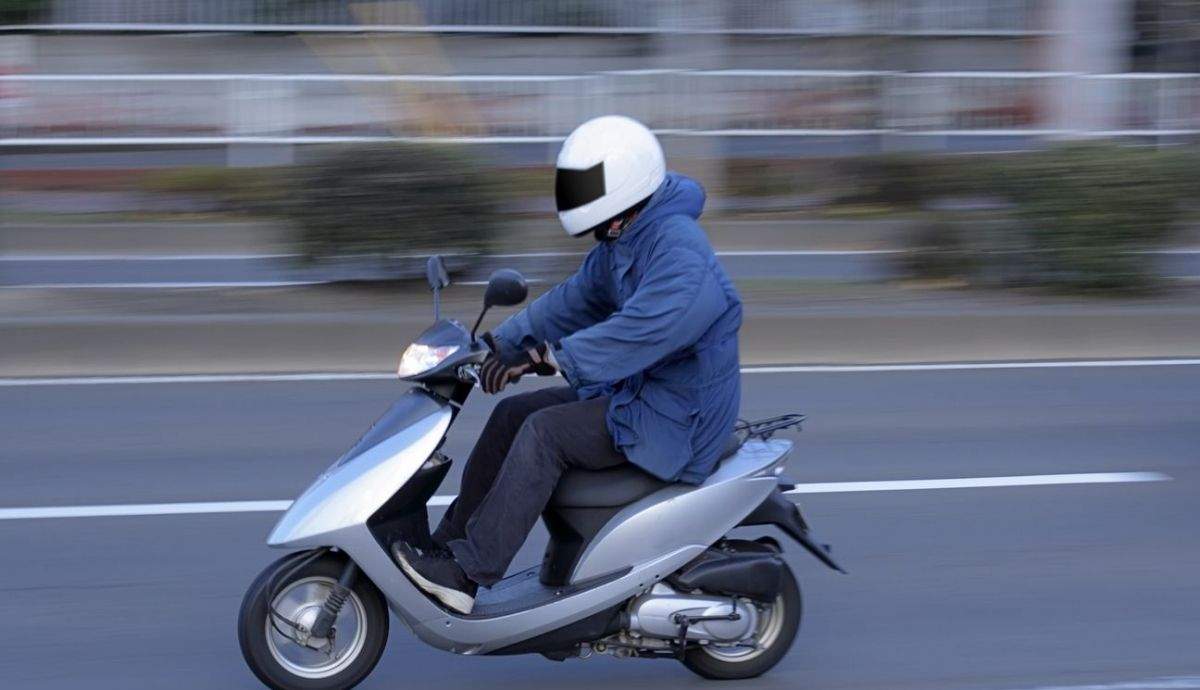 Diferencia entre ciclomotor y moto: ¿cuál es mejor?