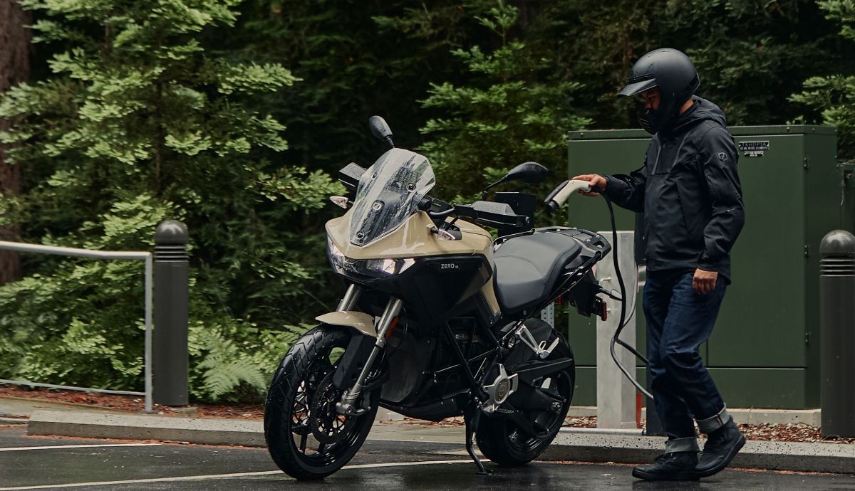Zero Motorcycles elige ChargeGuru como proveedor de punto...