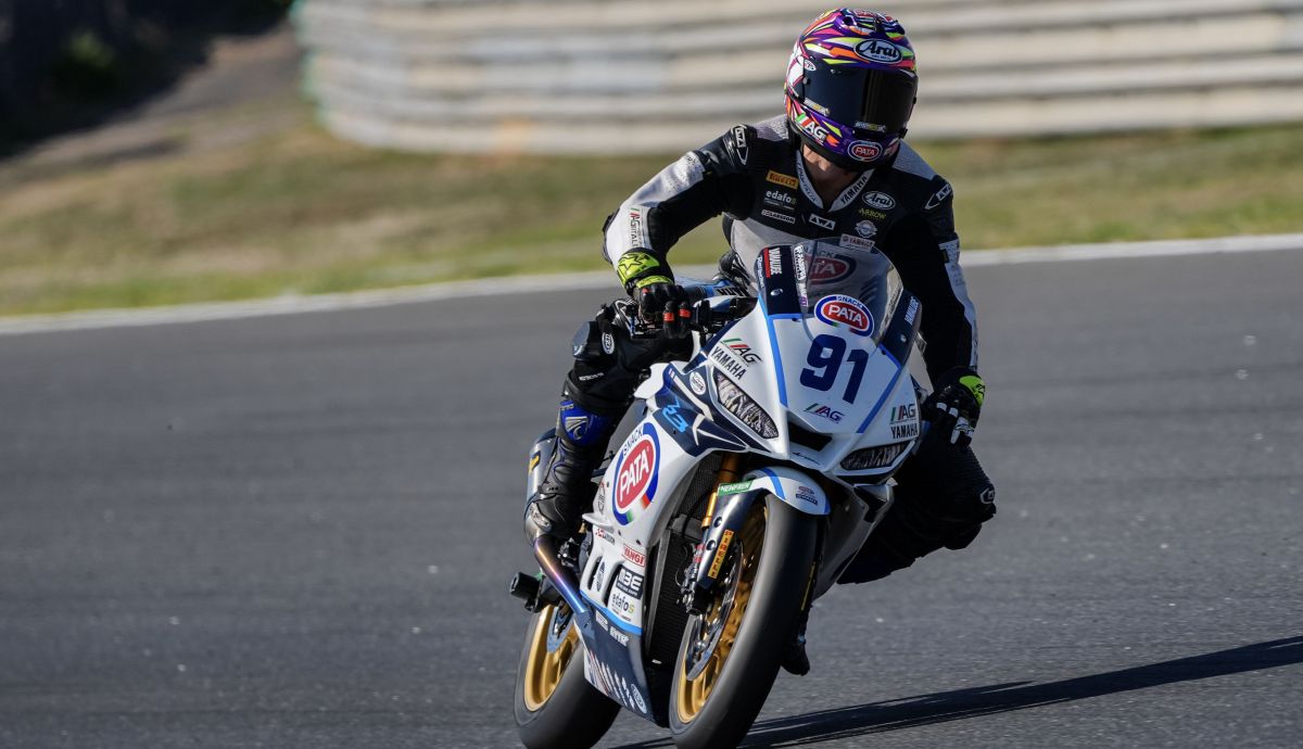 Matteo Vannucci gana ante Thompson con Beñat más líder