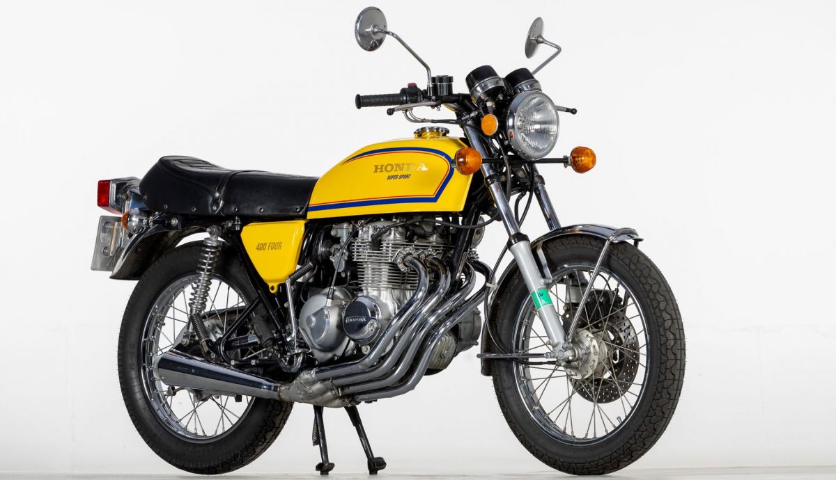Honda CB400 Four 1975, estrella fugaz