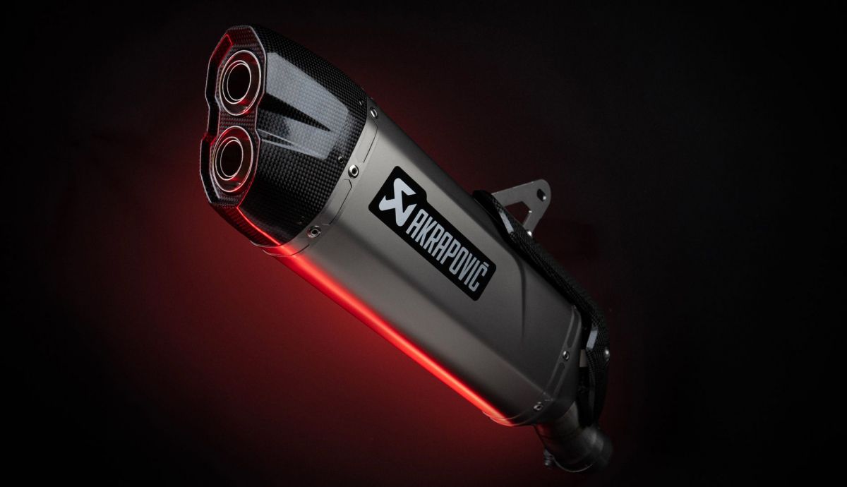 Silenciadores de escape Akrapovic para las nuevas Ducati...