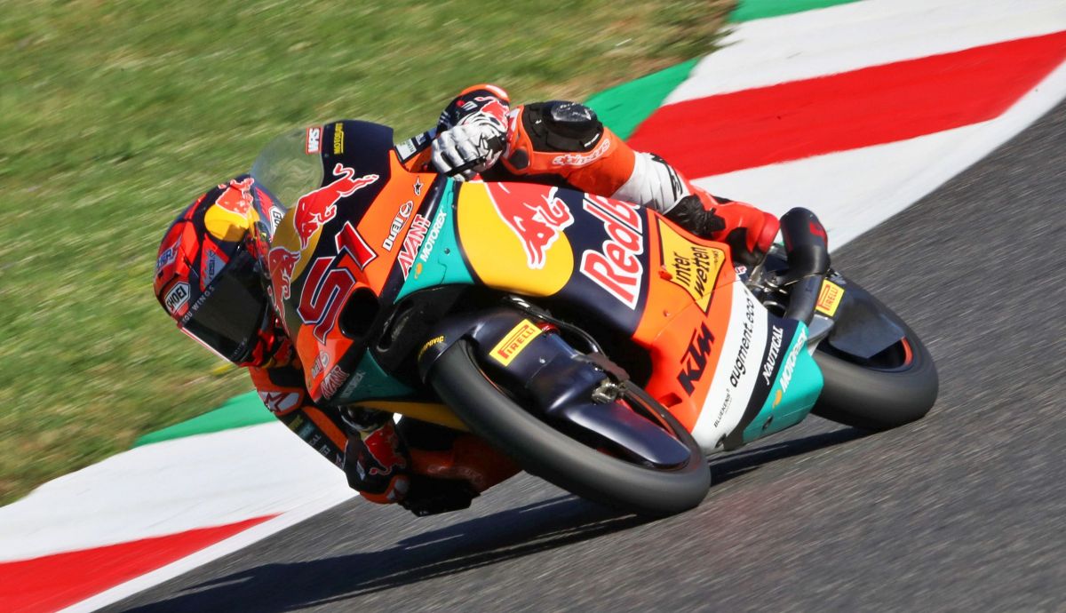 Brian Uriarte logra el primer triunfo de Cantabria en Moto3