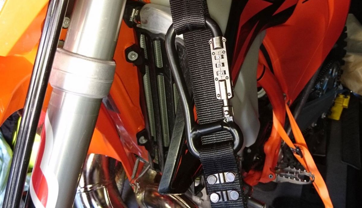 Cincha antirrobo Lockstraps, prueba de producto